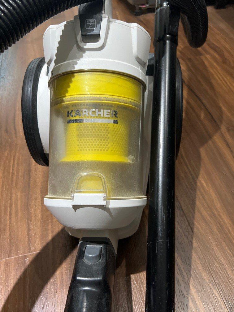 Karcher Bagless Vacuum, TV & Home Appliances, Vacuum Cleaner ...