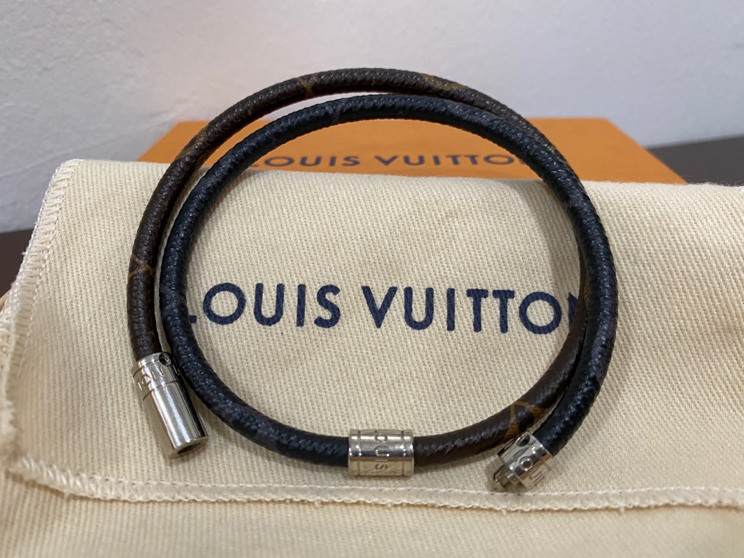 Louis Vuitton Bracelet Key Holder Charm 8k Each, Women's Fashion ...