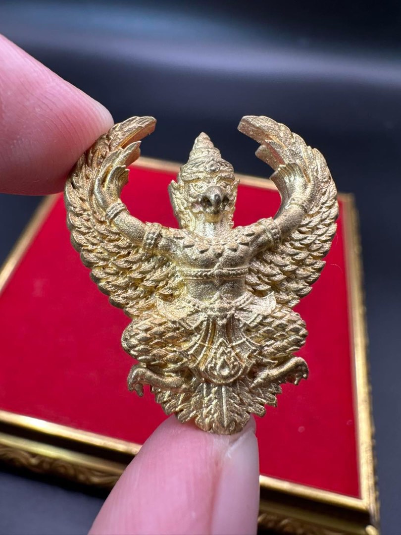 LP Wara Garuda BE 2566, Hobbies & Toys, Memorabilia & Collectibles ...