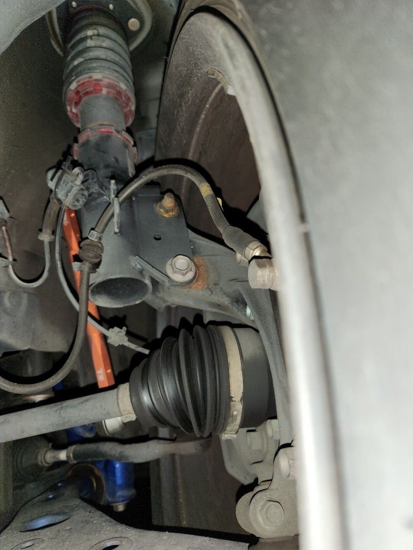 Mazda 3 RAGE coil over dekit., Car Accessories, Accessories on Carousell