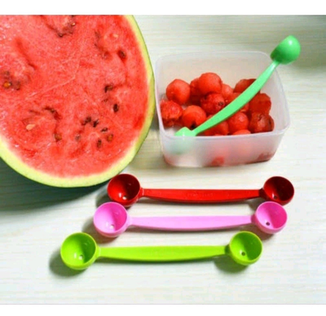 Melon Scoop Alat Pengeruk Buah Tupperware, Kitchen & Appliances di ...