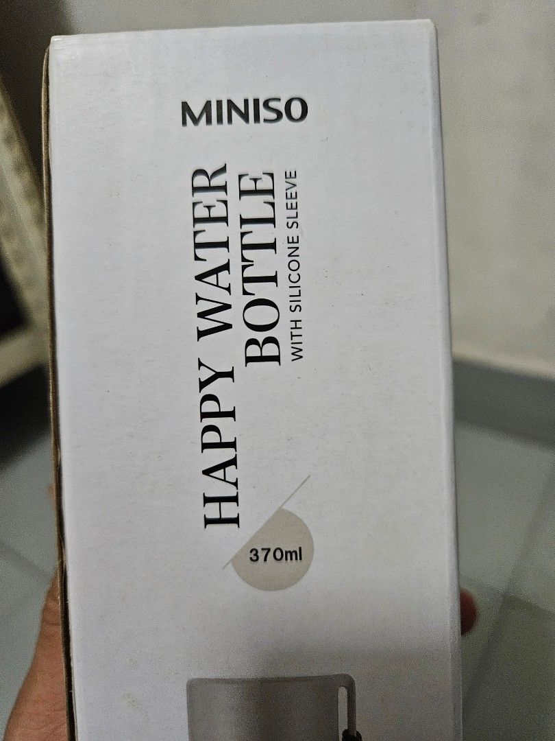 (Free mail) Miniso Water Bottle, Furniture & Home Living, Kitchenware ...