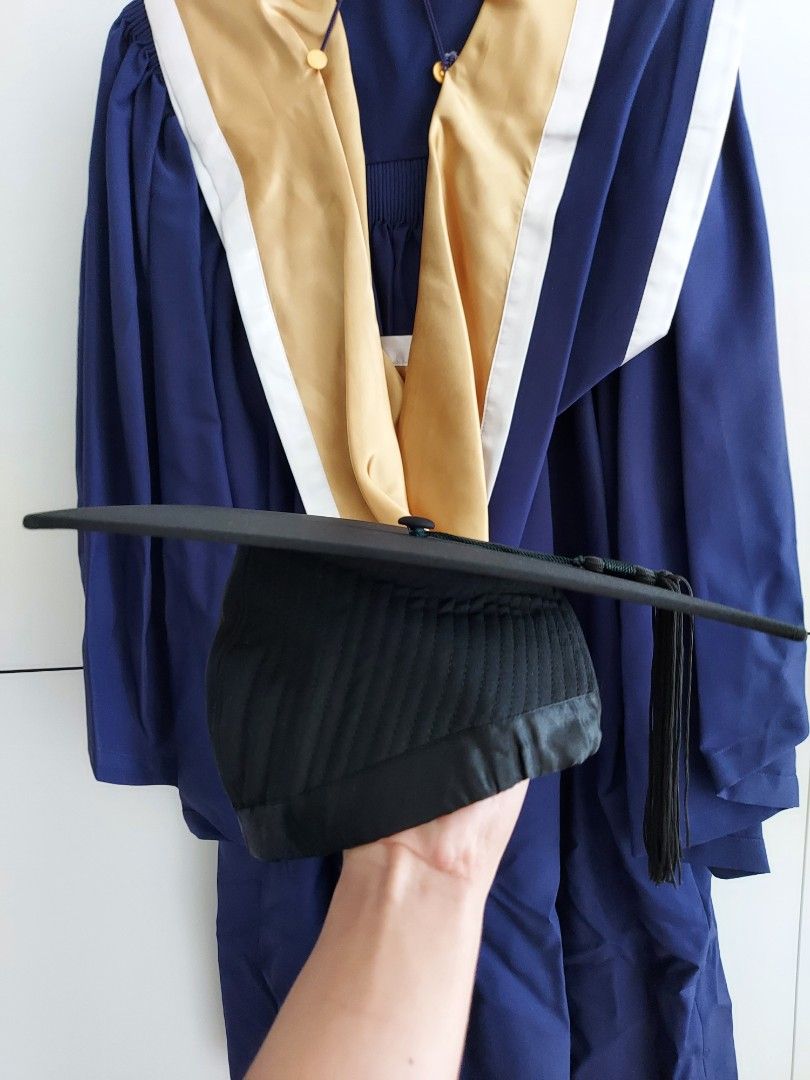 NUS Engineering Graduation Gown with sash and mortar hat, Men's Fashion ...