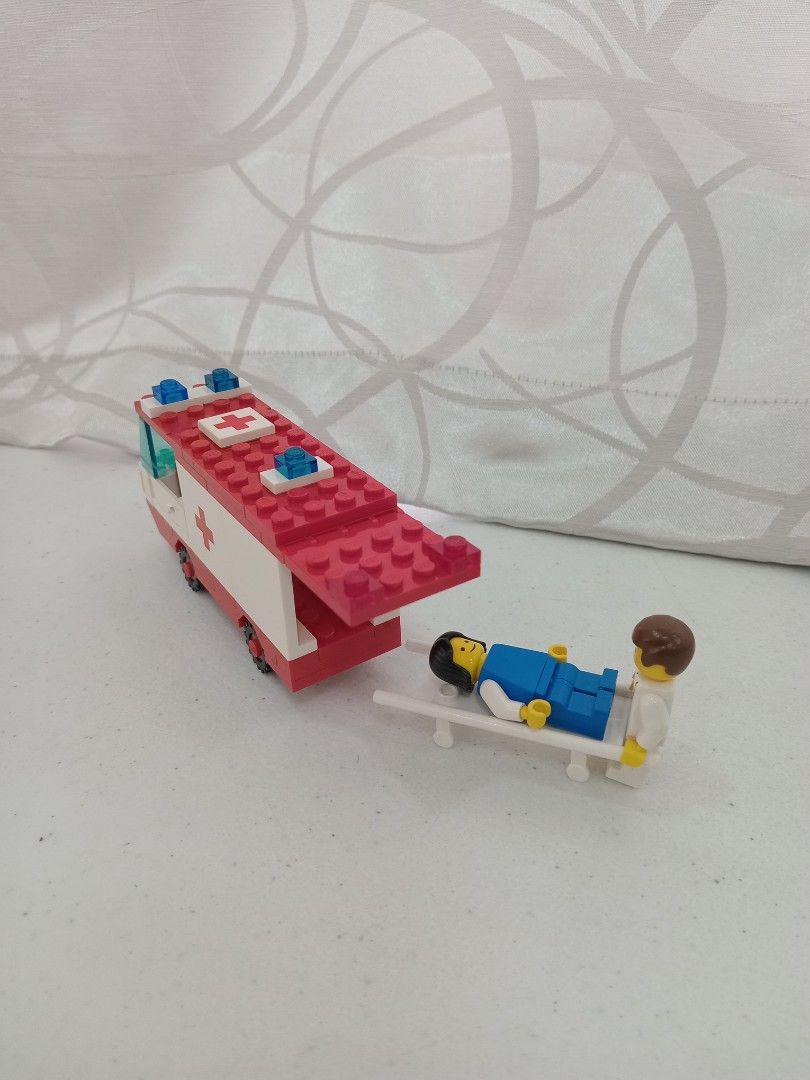 Original Legoland 6688 Ambulance for sale, Hobbies & Toys, Toys & Games ...