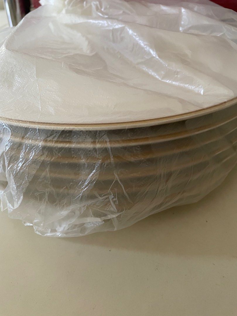 Plain Porcelain plate, Furniture & Home Living, Kitchenware & Tableware ...