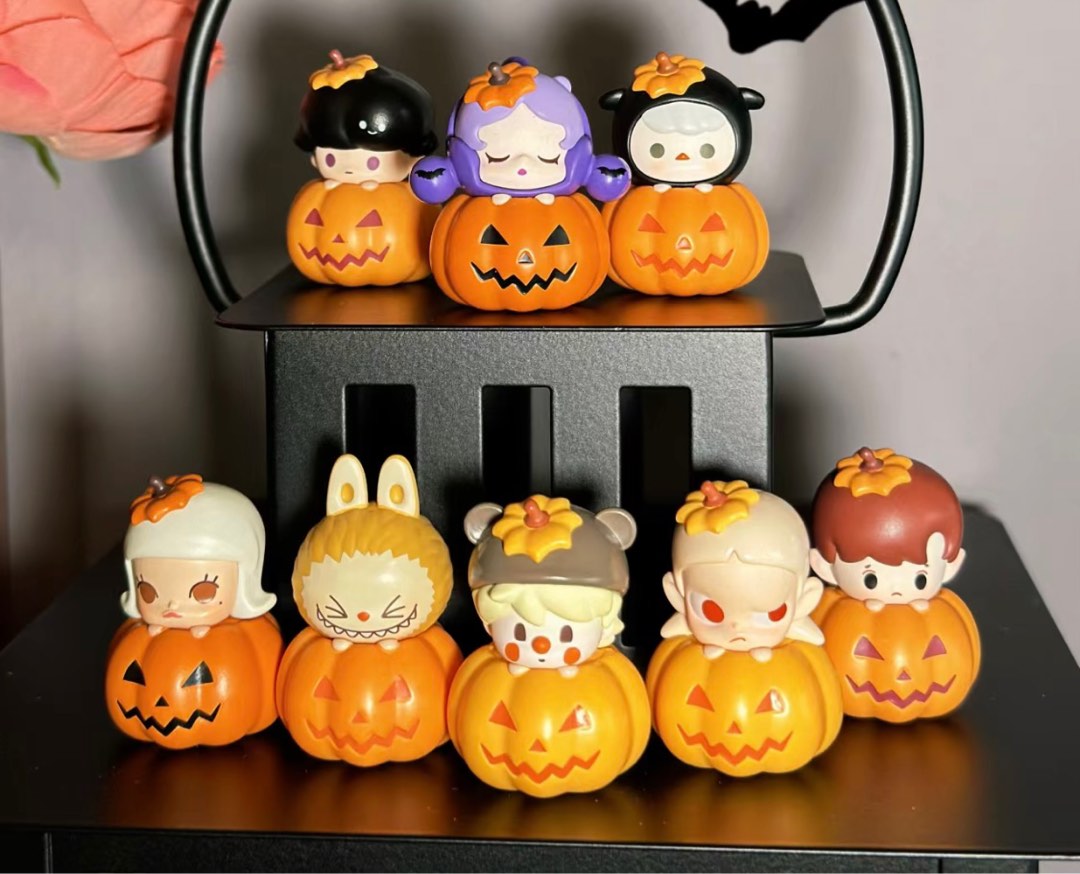 POPMART Skullpanda Pumpkin popbean Limited Edition, Hobbies & Toys ...