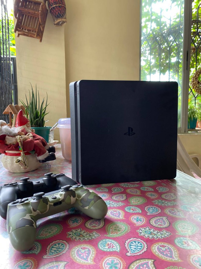 PS4 console with 2 controllers, Video Gaming, Video Game Consoles ...