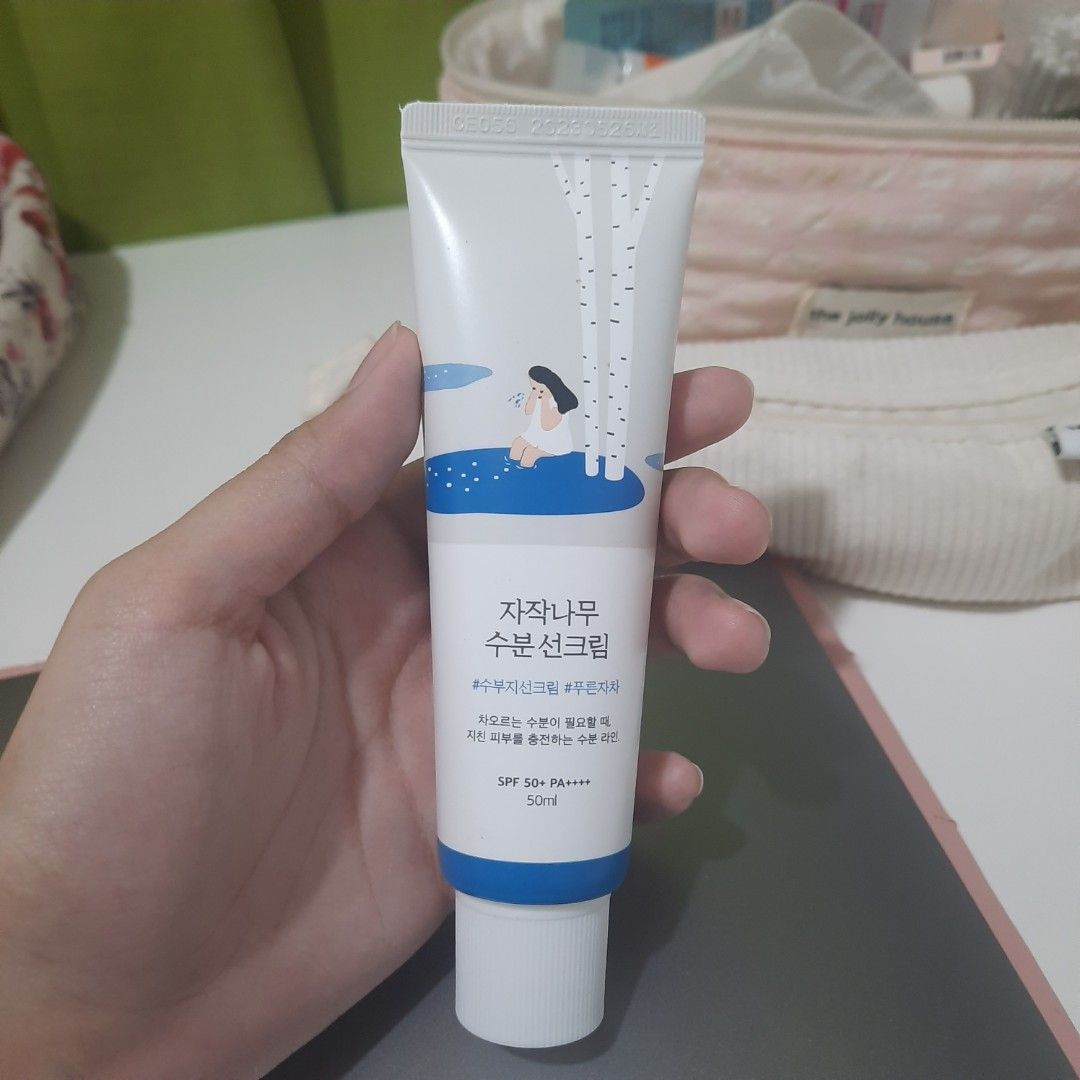 Round lab sunscreen (LP posted), Beauty & Personal Care, Face, Face ...