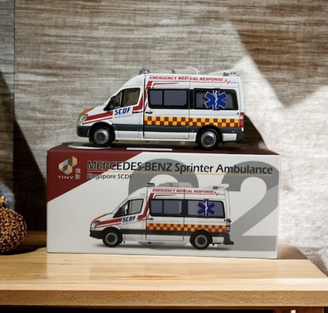 SCDF Ambulance - Mercedes-Benz Sprinter, Hobbies & Toys, Memorabilia ...