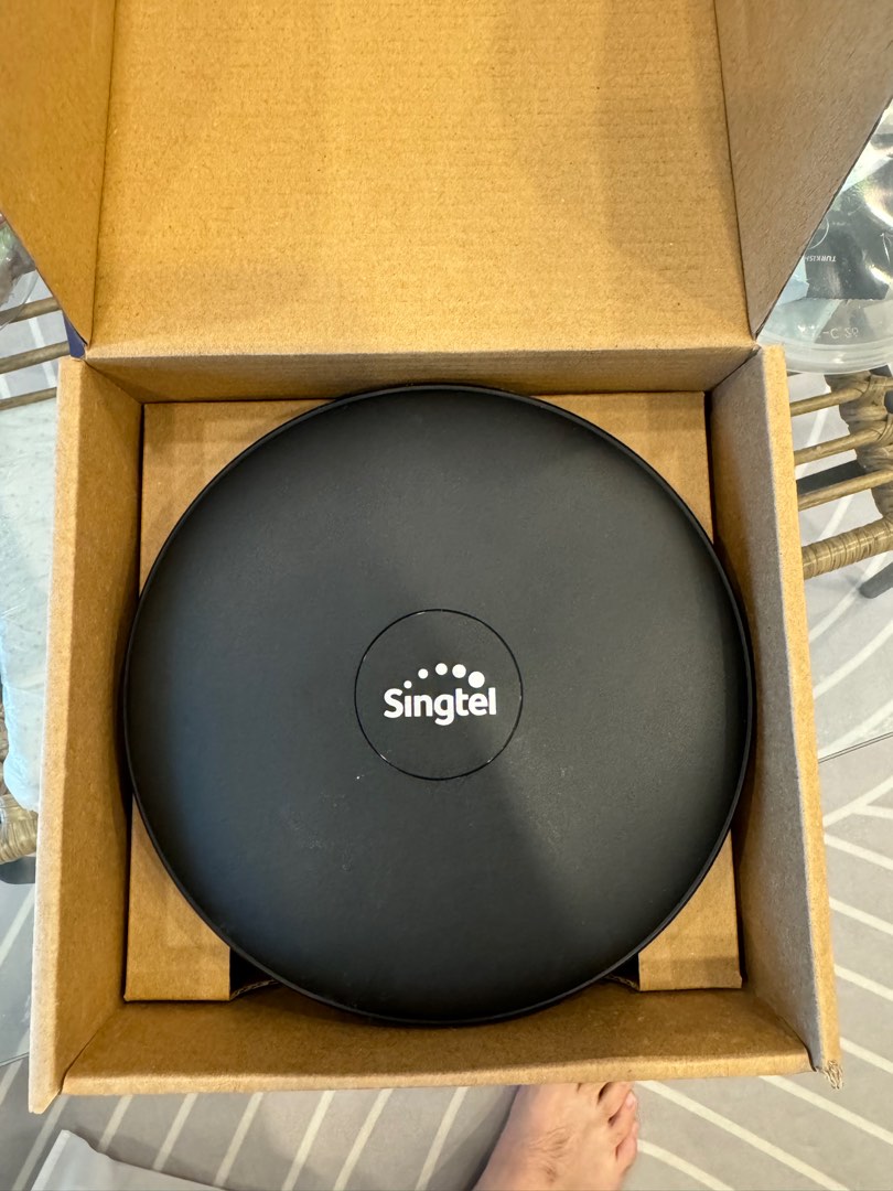 Singtel Mesh Extender, Computers & Tech, Parts & Accessories, Other ...