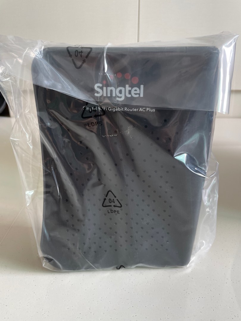 Singtel WiFi Gigabit Router, Computers & Tech, Parts & Accessories ...