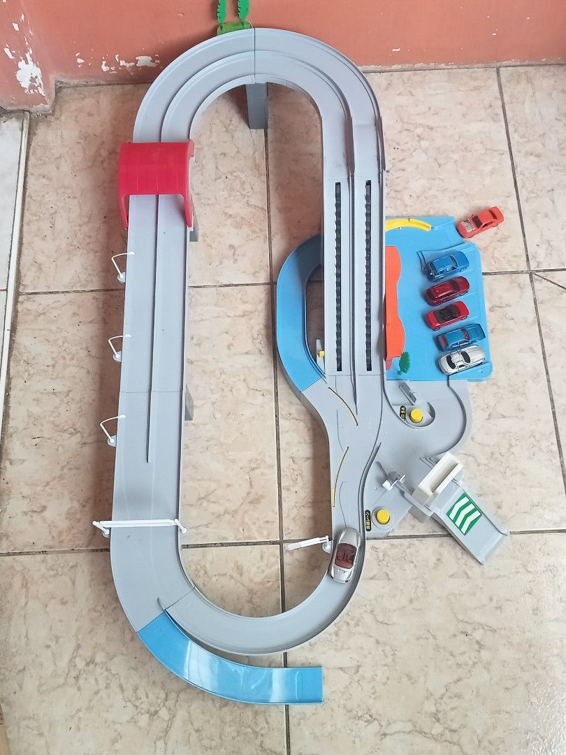 TAKARA TOMY HIGHWAY, Hobbies & Toys, Toys & Games on Carousell
