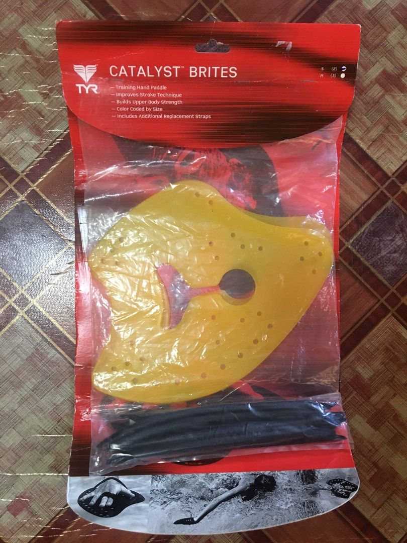 TYR Catalyst Brites Training Hand Paddle, Small, Sports Equipment ...
