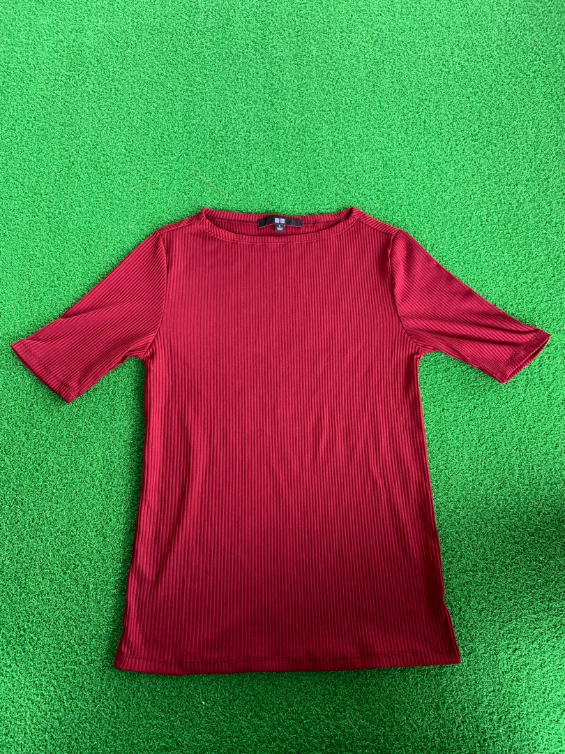 Uniqlo Red Top, Women's Fashion, Tops, Blouses on Carousell