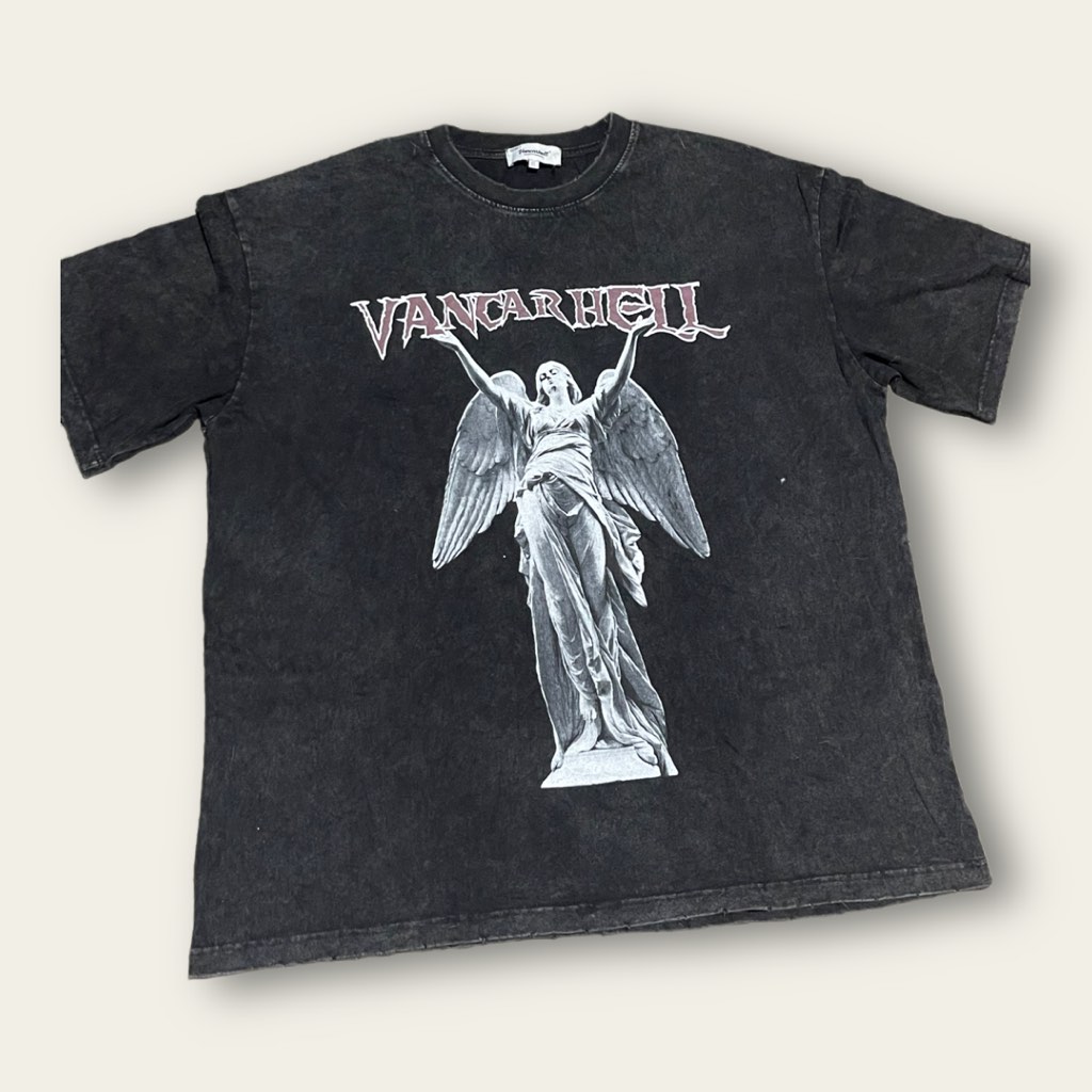 VANCARHELL OVERSIZED T SHIRT, Men's Fashion, Tops & Sets, Tshirts ...