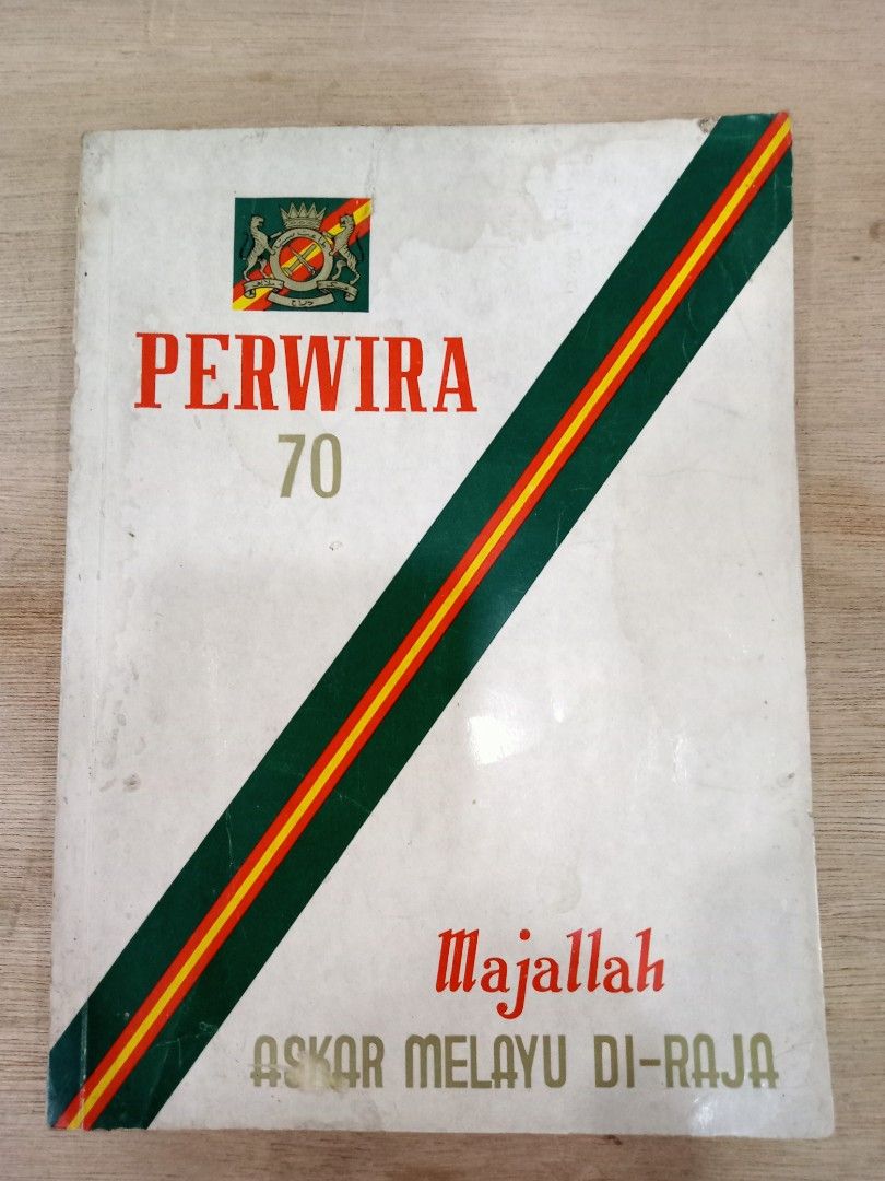 Vintage Majallah Askar Melayu Di-Raja Perwira 70 Magazine, Hobbies ...
