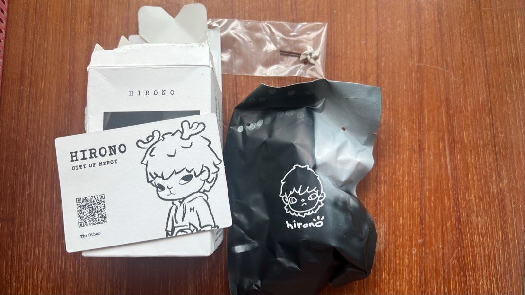 WTS/WTT popmart hirono (the other one, city of mercy) [VAGRANCY, THE ...