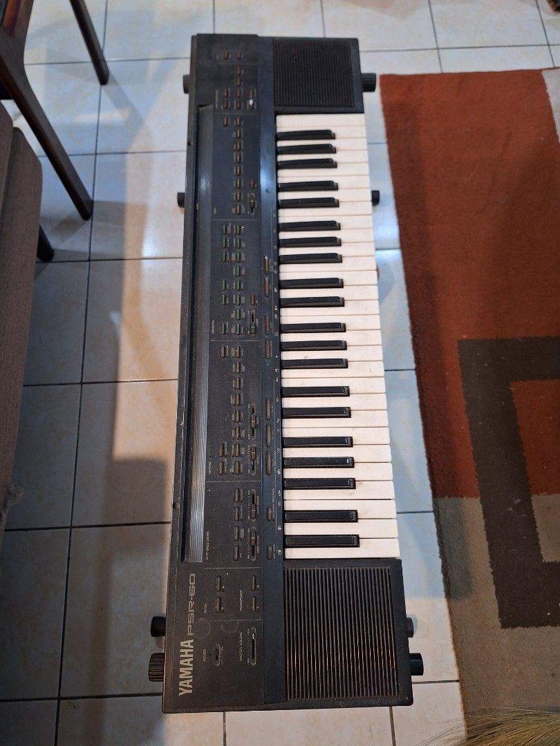 Yamaha PSR-60 With Stand, Hobbies & Toys, Music & Media, Musical ...