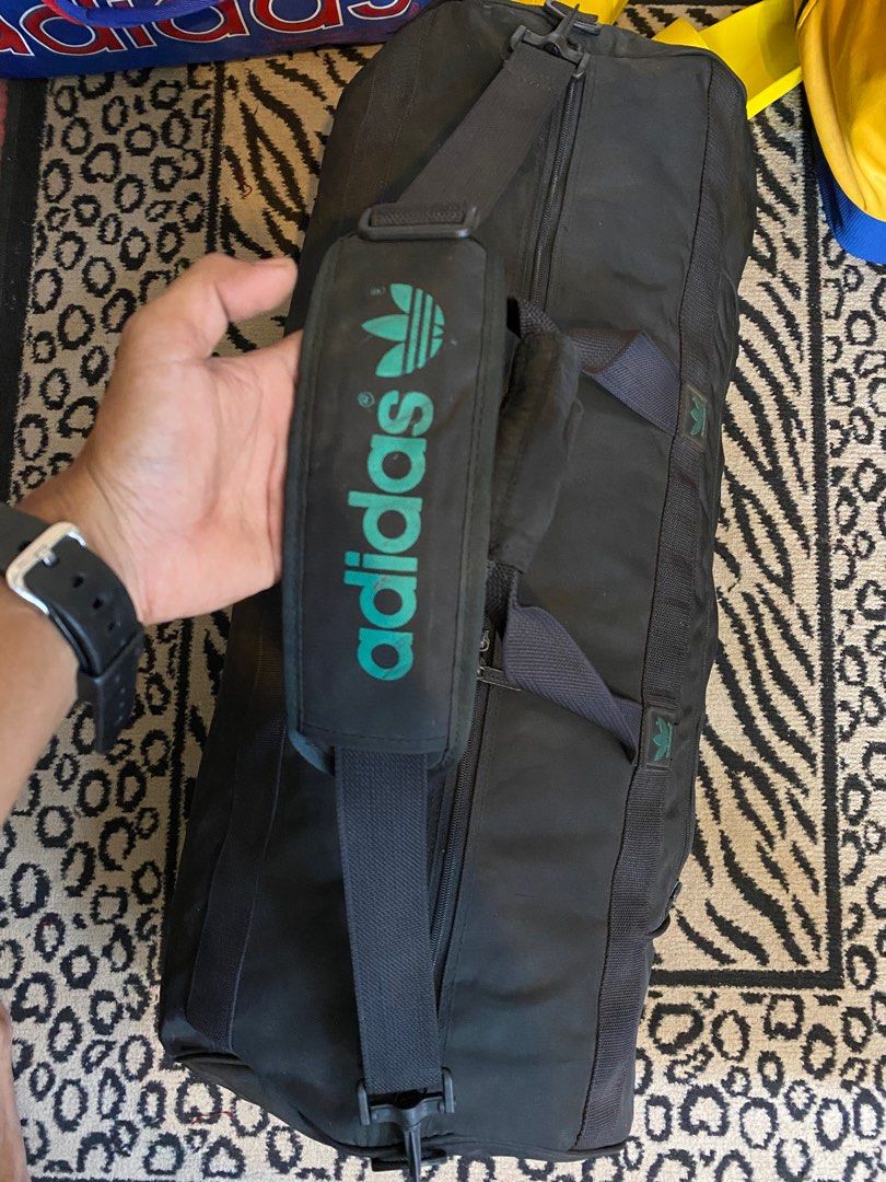 Adidas Vintage, Luxury, Bags & Wallets on Carousell