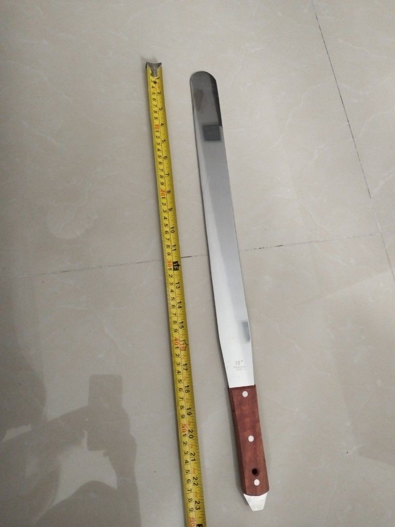 Bakery knife 18 inch, Furniture & Home Living, Kitchenware & Tableware ...