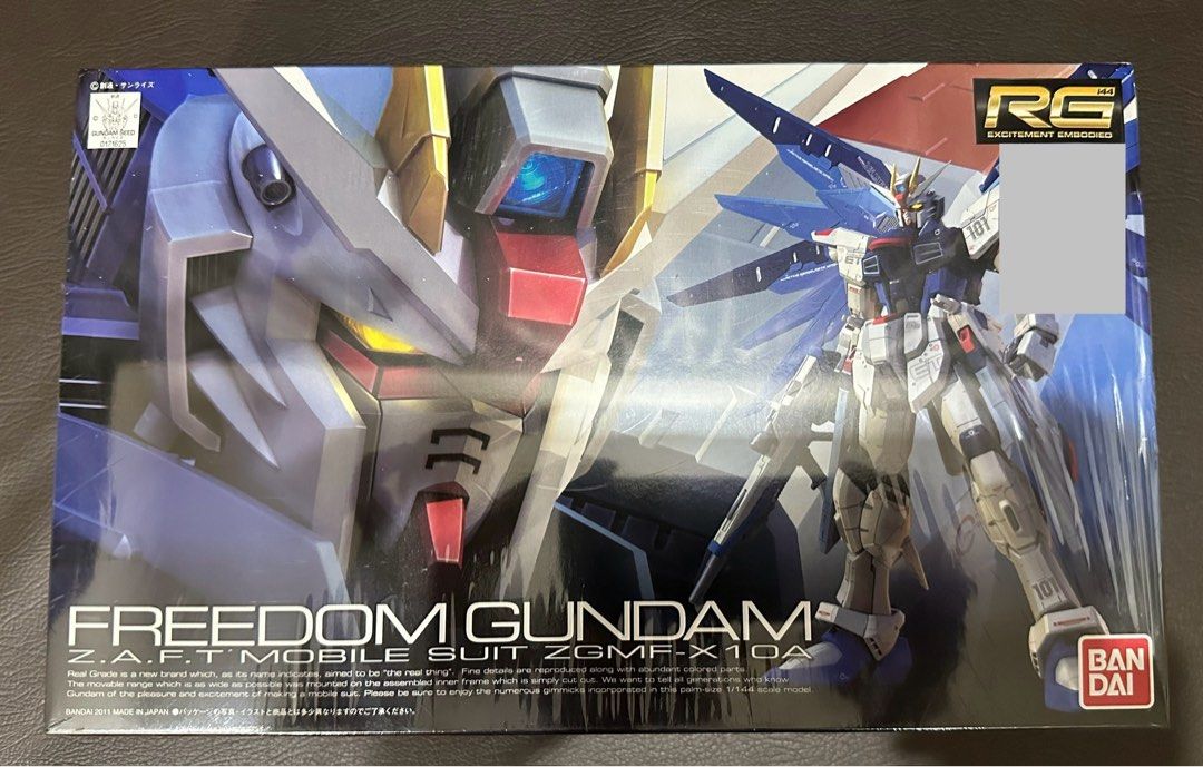 BANDAI - RG FREEDOM GUNDAM 1/144, Hobbies & Toys, Toys & Games on Carousell