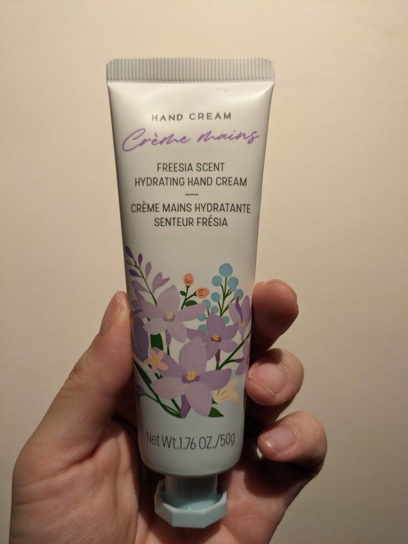 BN Miniso freesia hydrating hand cream, Beauty & Personal Care, Hands ...