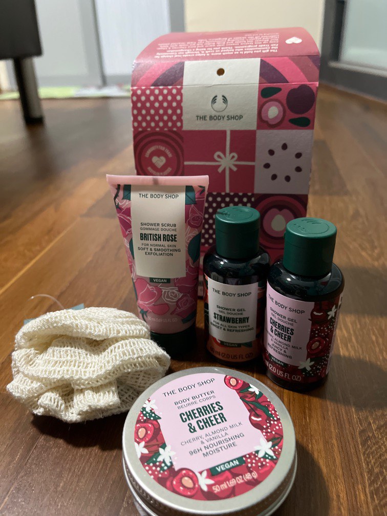Body shop gift set, Beauty & Personal Care, Bath & Body, Body Care on ...