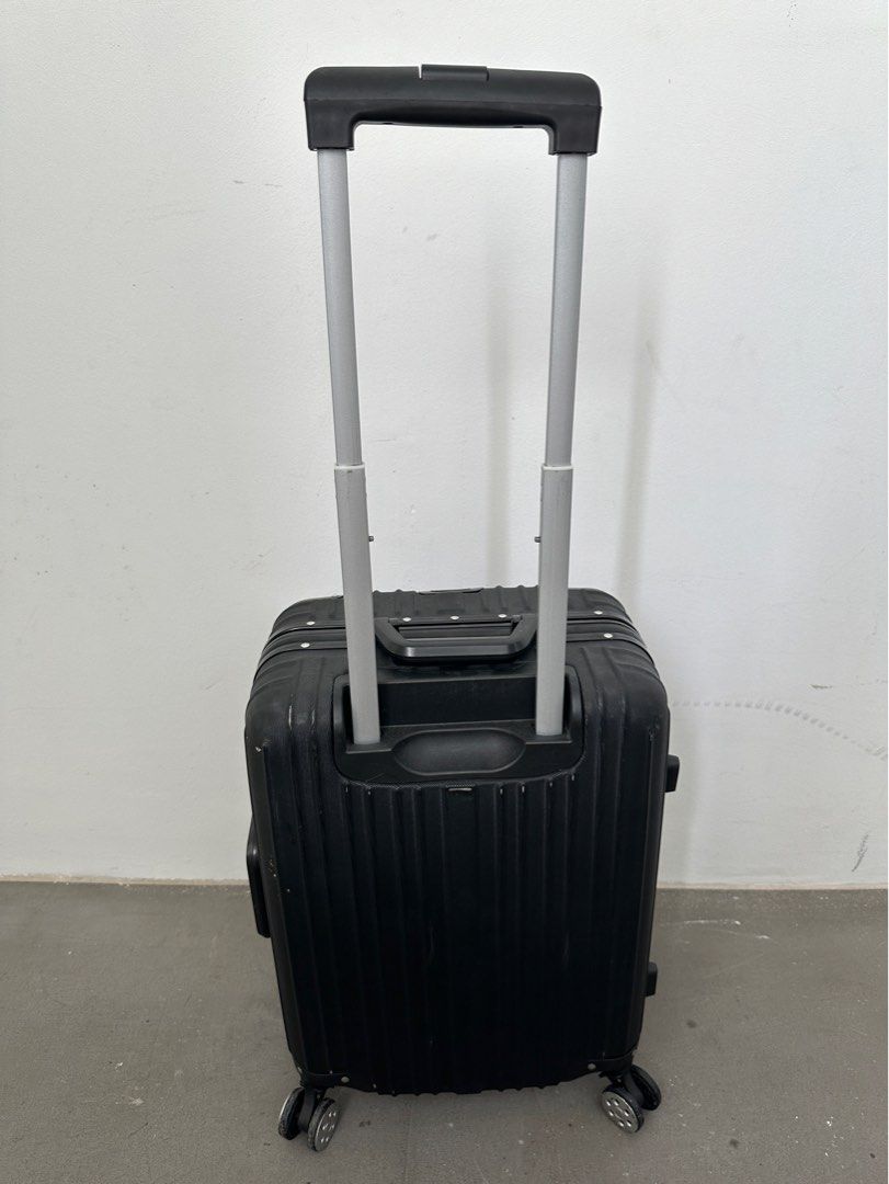 Cabin Luggage 20 inch, Hobbies & Toys, Travel, Luggage on Carousell