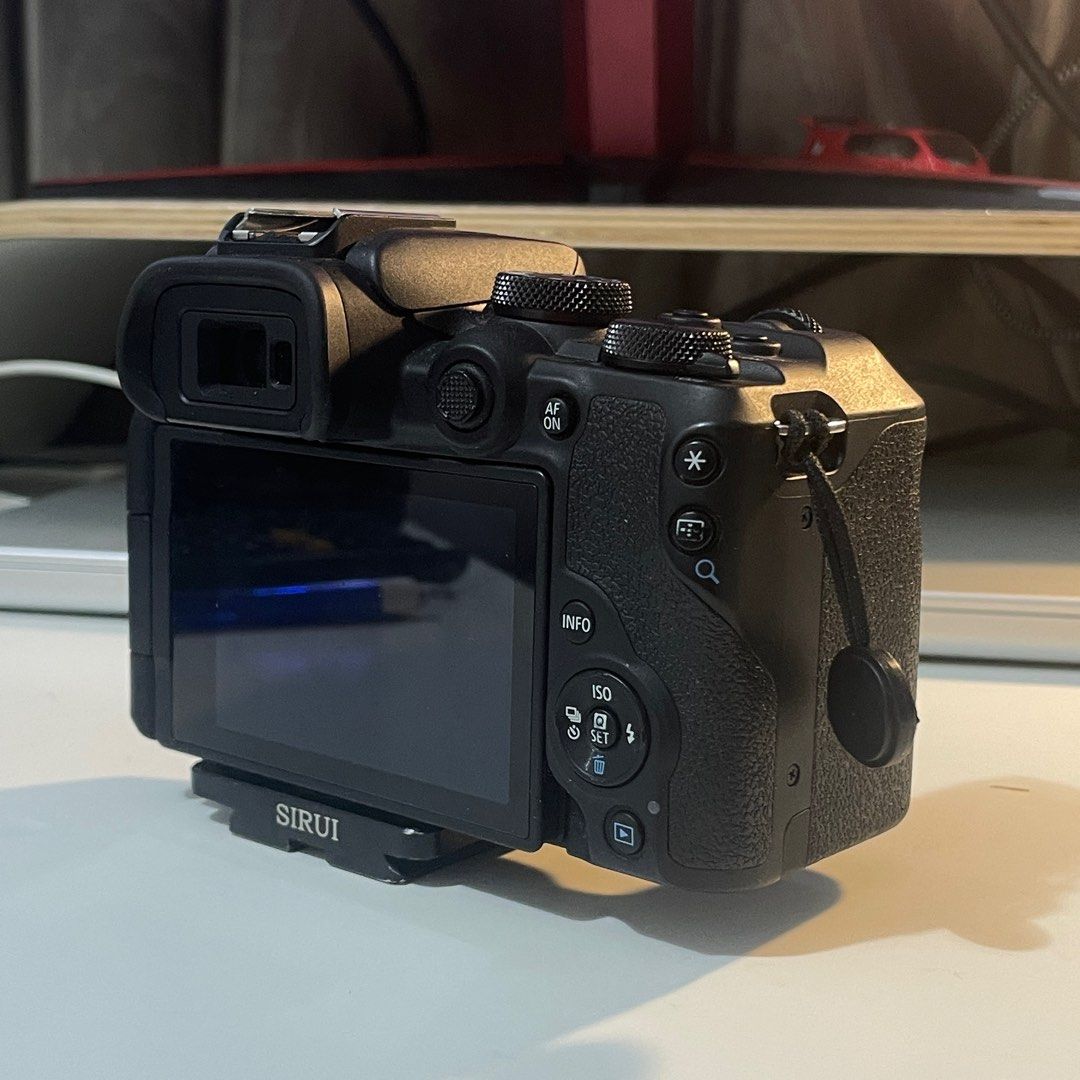 Canon EOS R10 + Adapter and Extra Batteries, Photography, Cameras on ...