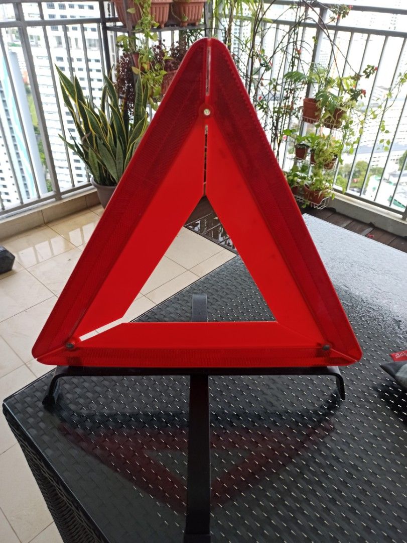 Car Hazard Triangle, Car Accessories, Accessories on Carousell