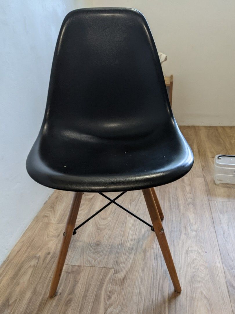 Eames Chair look alike, Furniture & Home Living, Furniture, Chairs on ...