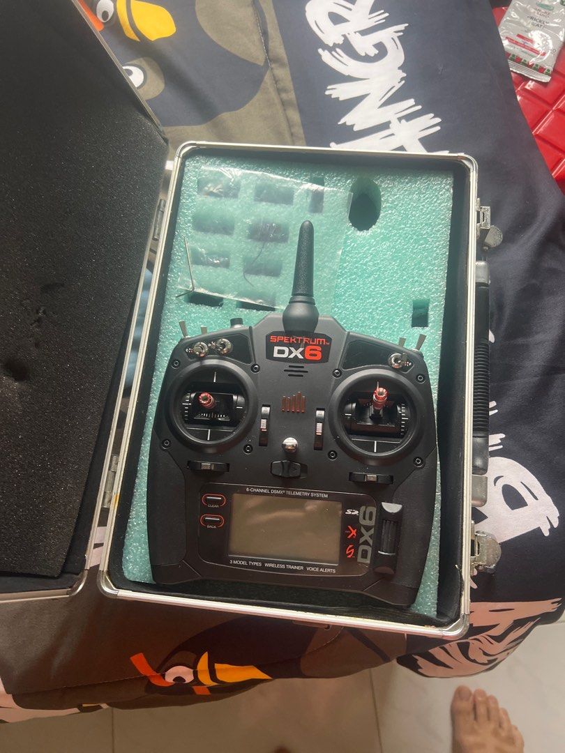 DX6 Spektrum transmitter, Hobbies & Toys, Toys & Games on Carousell