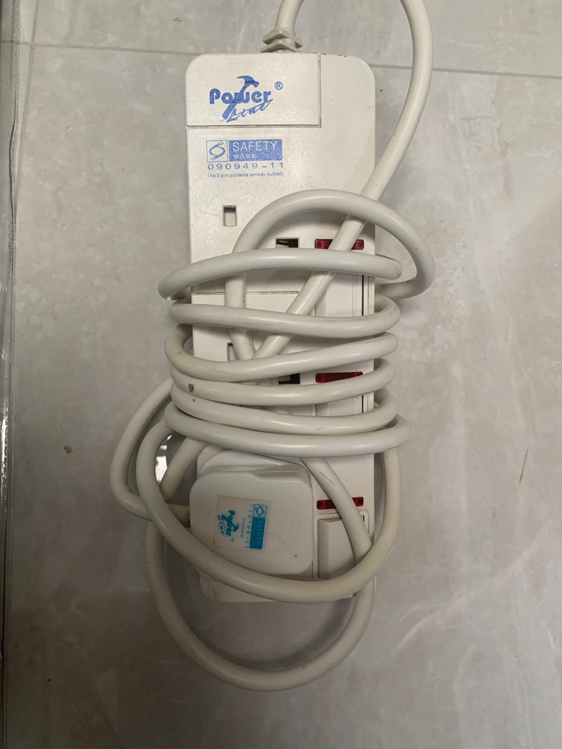 Extension Cord 3 way 3 meter , safety mark, TV & Home Appliances ...