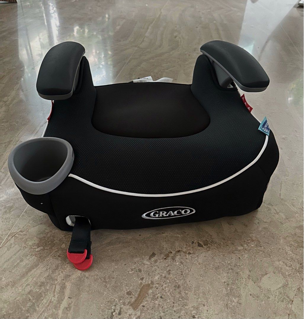 graco booster, Babies & Kids, Going Out, Car Seats on Carousell