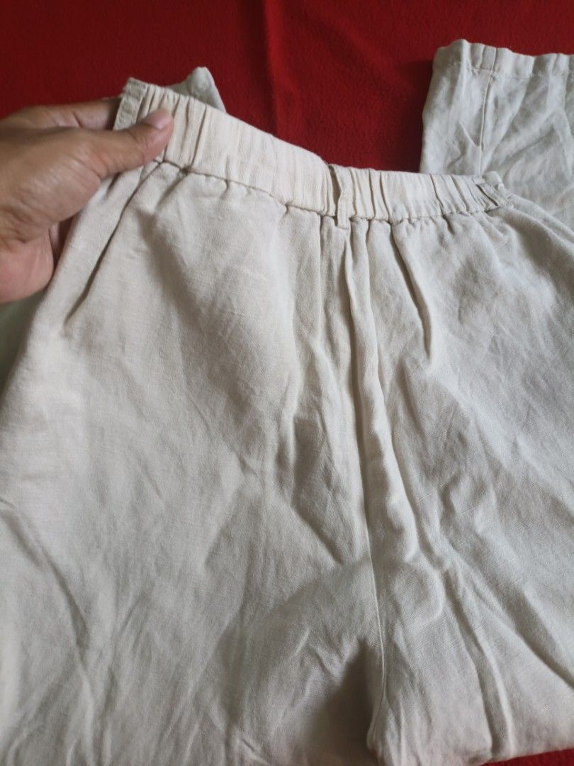 GU by Uniqlo Linen Rayon Wide Cropped Pants, Women's Fashion, Bottoms ...