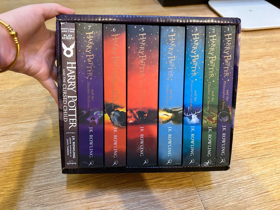 Harry potter book set, Hobbies & Toys, Books & Magazines, Fiction & Non ...