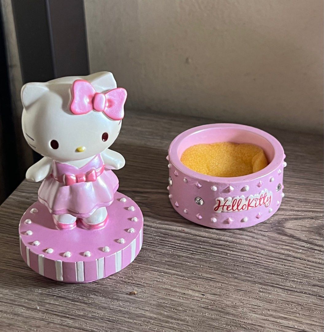 Hello Kitty Plush and Trinket Case, Furniture & Home Living, Home Decor ...
