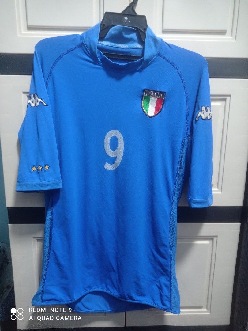 Italy 2002 home jersey, Men's Fashion, Activewear on Carousell