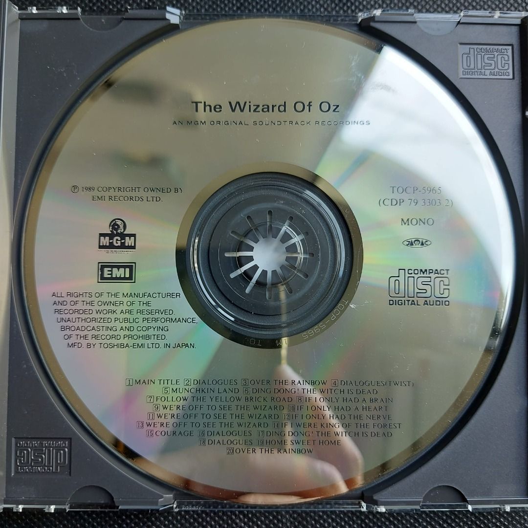 jUDY GARLAND．綠野仙蹤 tHe WiZard of oZ 電影原聲 CD ost (39年 発表, 89年 日本版 1M TO, 側帶付, 無 iFPi, 2600yen ...