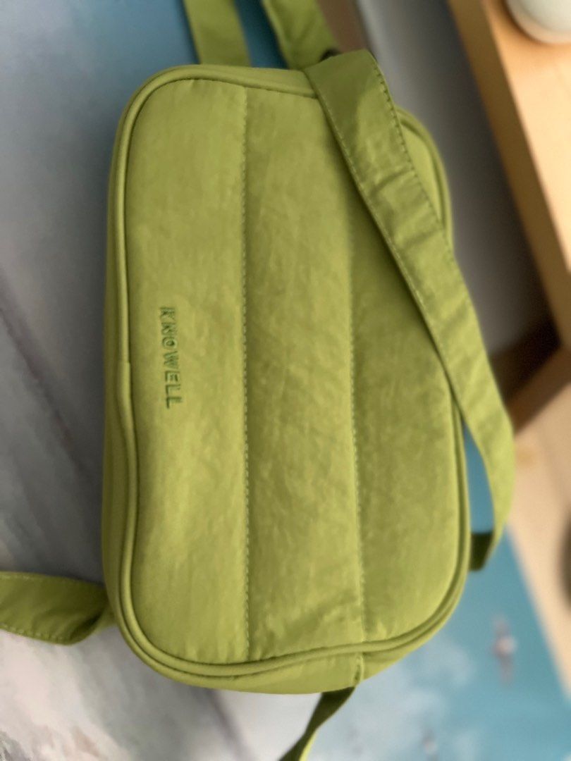 Knowell Puffer Sling and Cross-body Bag, Women's Fashion, Bags ...