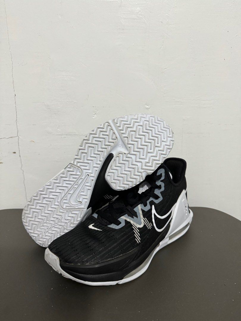 Lebron witnesses 7, Men's Fashion, Footwear, Sneakers on Carousell