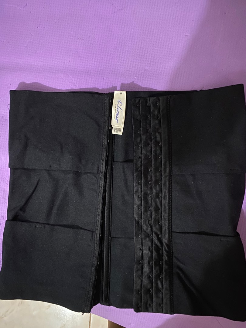 Leonisa Body Shaper, Women's Fashion, Undergarments & Loungewear on ...