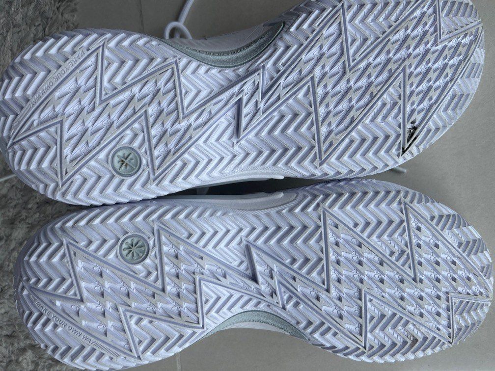 Li ning WOW Son of Flash, Men's Fashion, Footwear, Sneakers on Carousell