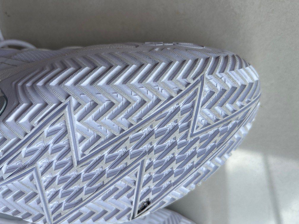 Li ning WOW Son of Flash, Men's Fashion, Footwear, Sneakers on Carousell