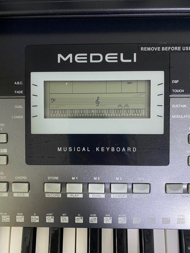 Medeli keyboard with stand, Hobbies & Toys, Music & Media, Musical ...