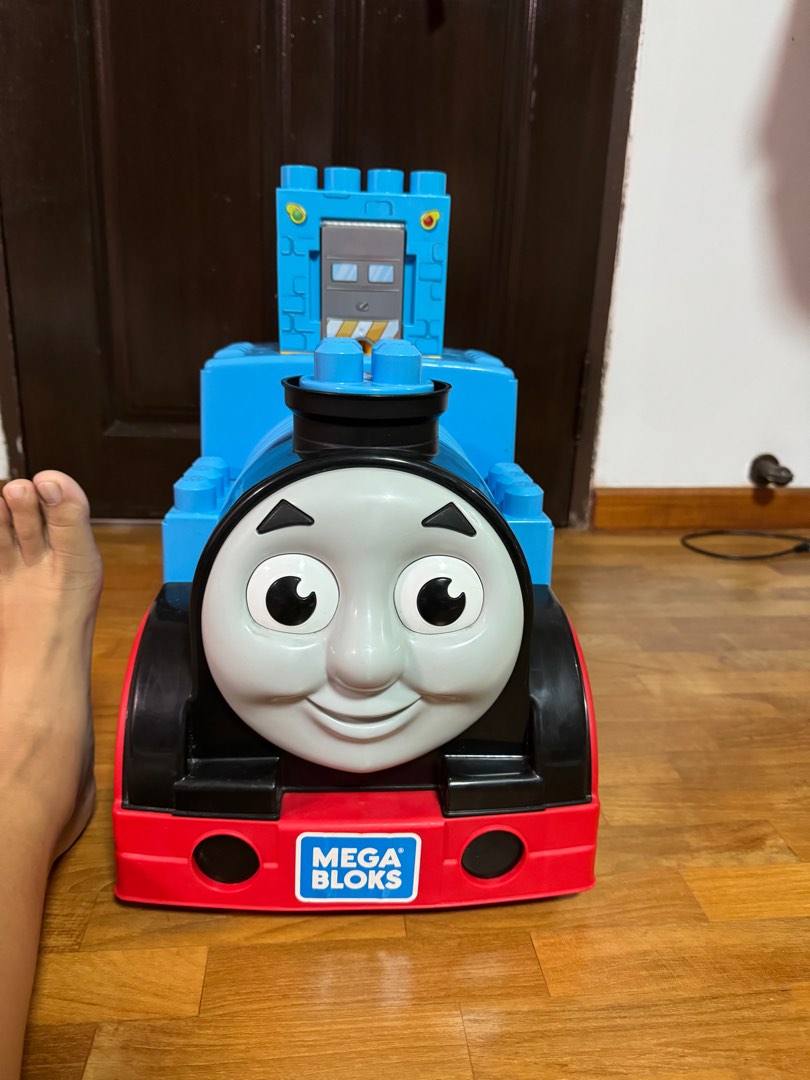 Mega Bloks - Thomas Train (40pcs), Hobbies & Toys, Toys & Games on ...