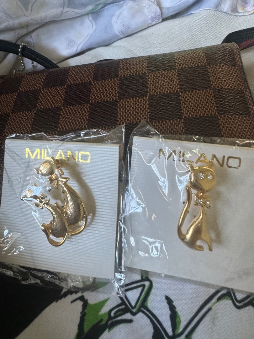 Milano pin, Luxury, Accessories on Carousell