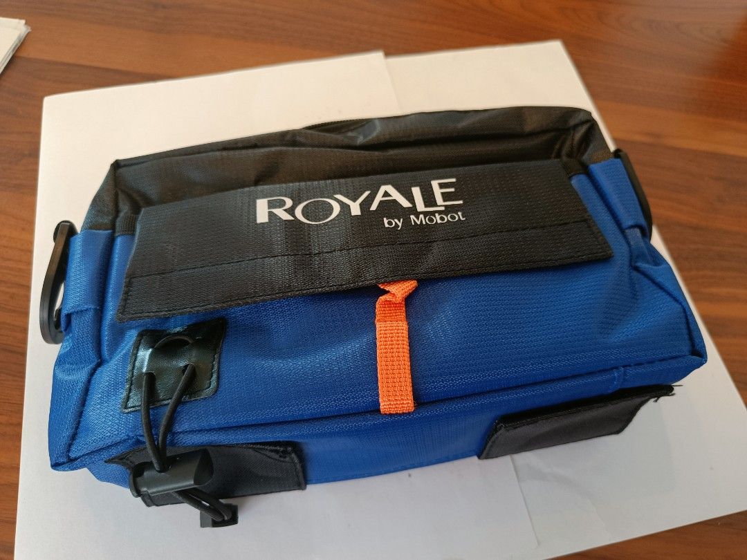 Mobot Royale Fanny Bicycle Bag, Sports Equipment, Bicycles & Parts ...