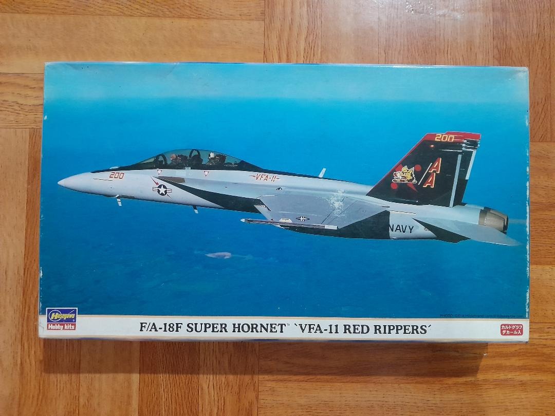 Model Kit: HASEGAWA 1/72 Scale F/A-18F SUPER HORNET VFA-11 RED RIPPERS ...