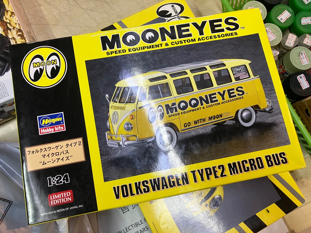 Mooneyes Volkswagen Combi Safari Original Limited Edition, Hobbies ...